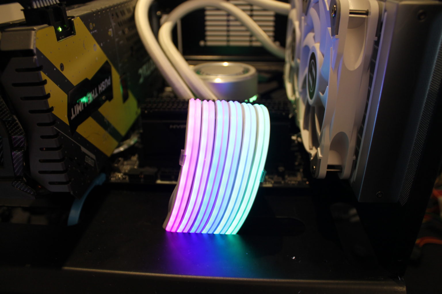Lian Li Showcases New RGB-Enabled Kit at CES