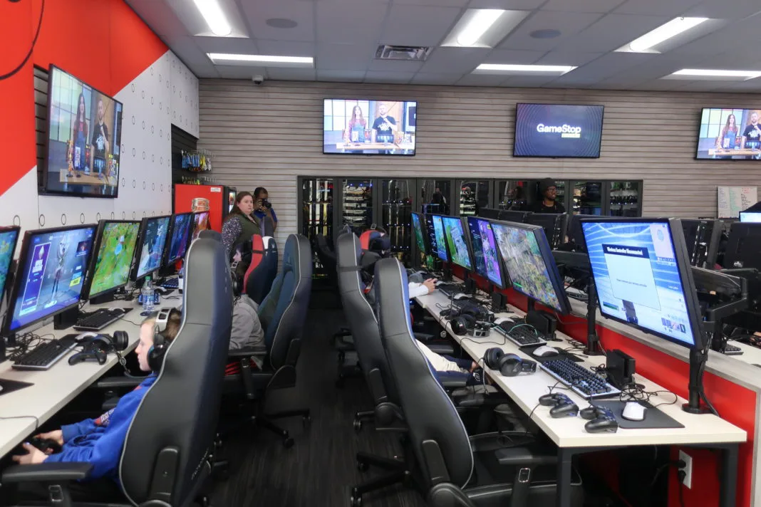GameStop's New Concept Stores Are Basically LAN Centers with Tabletop ...