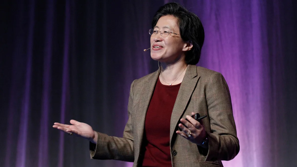 Dr. Lisa Su Speaks about Big Technology and High Performance Gaming for ...