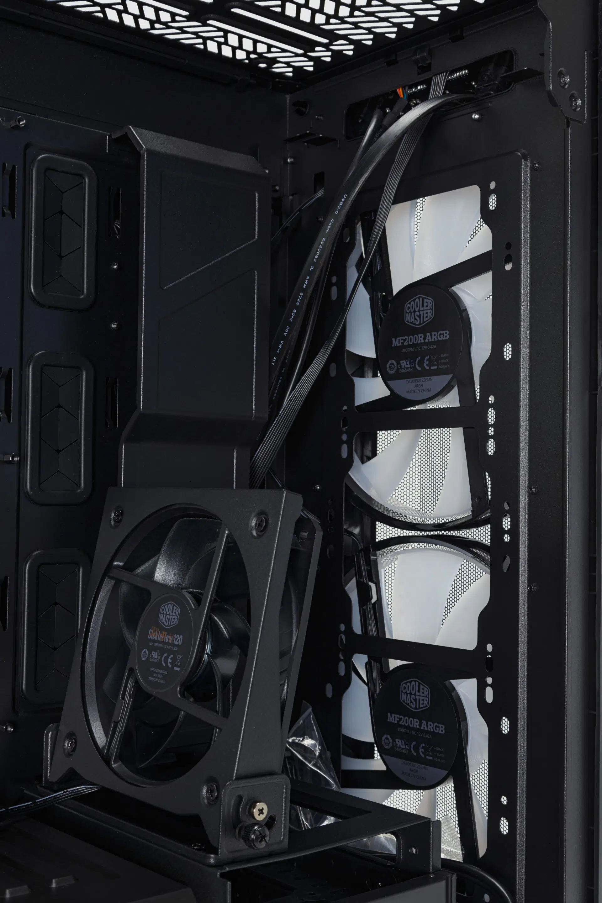 Cooler Master HAF 500 Black Case Review