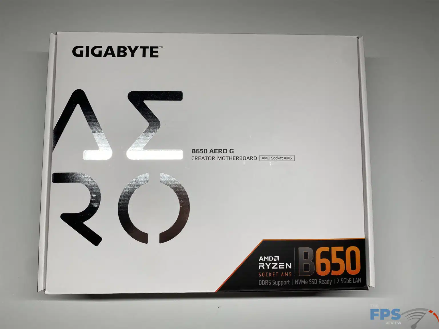 GIGABYTE B650 AERO G Motherboard Review