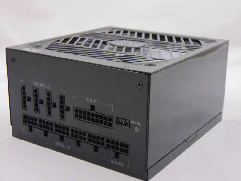 Cooler Master XG PLUS 850 Platinum 850W Power Supply Review - Page 2 of 6