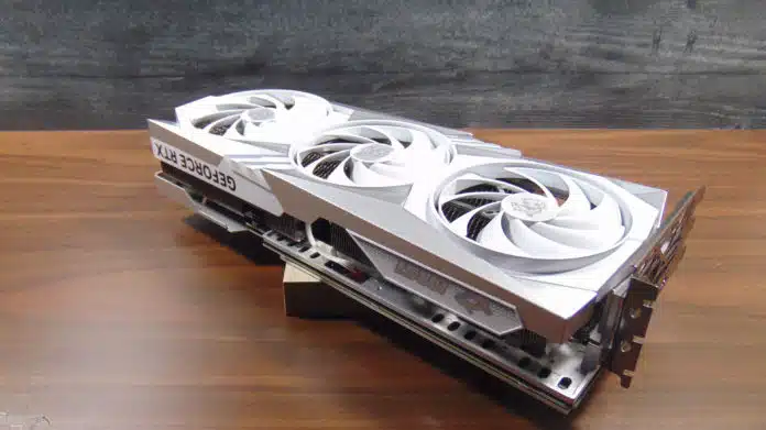 MSI GeForce RTX 4070 Ti SUPER 16G GAMING X TRIO WHITE Video Card Review