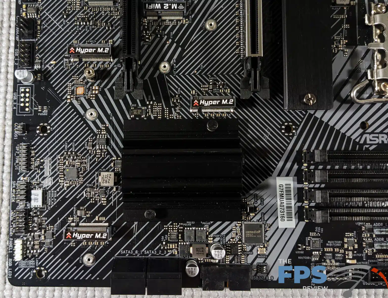 ASRock Z790 PG LIGHTNING Motherboard Review