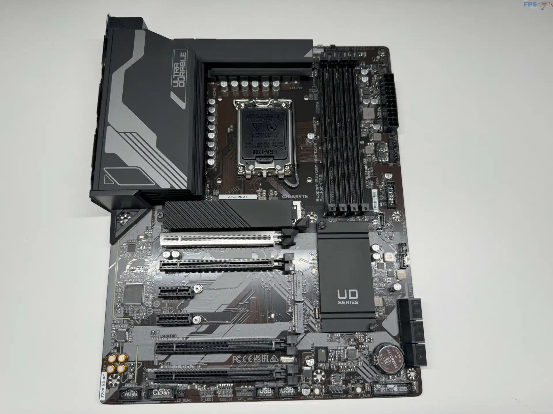 GIGABYTE Z790 UD AC Motherboard Review