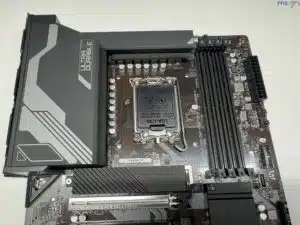 GIGABYTE Z790 UD AC Motherboard Review