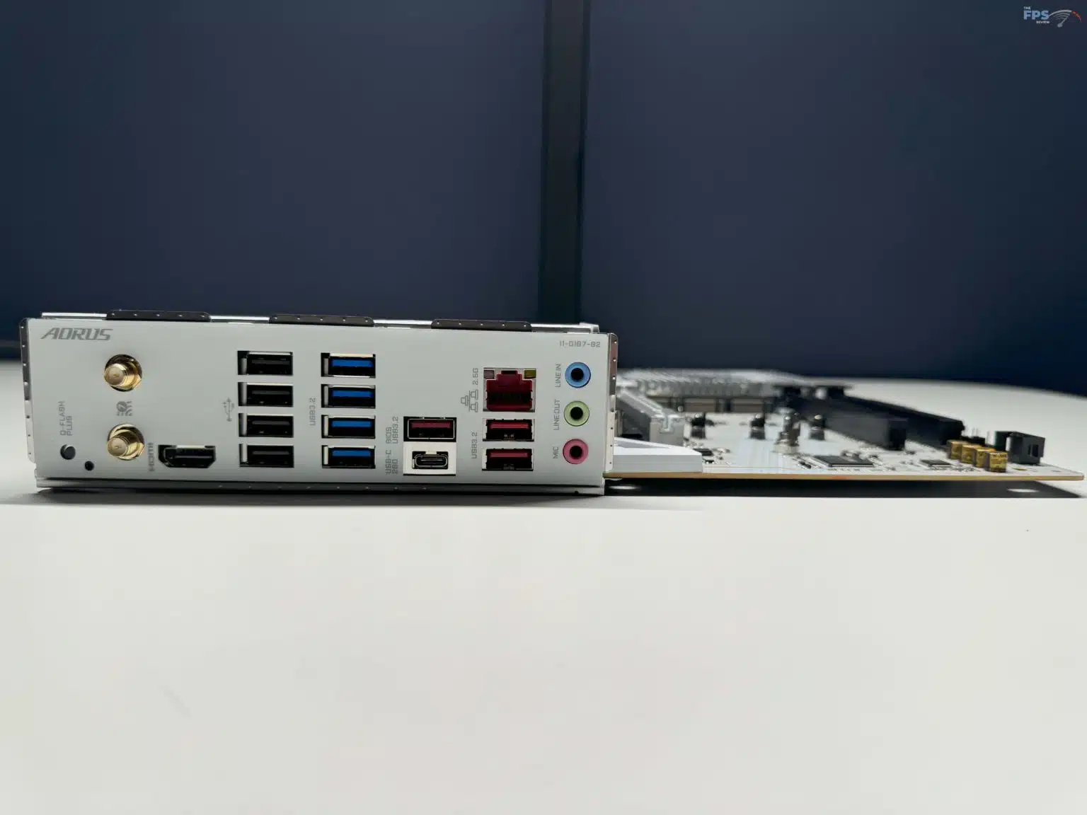 GIGABYTE X670E AORUS PRO X Motherboard Review