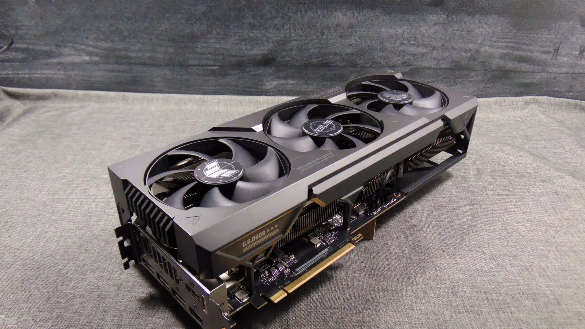 ASUS TUF Gaming GeForce RTX 4080 SUPER Video Card Review