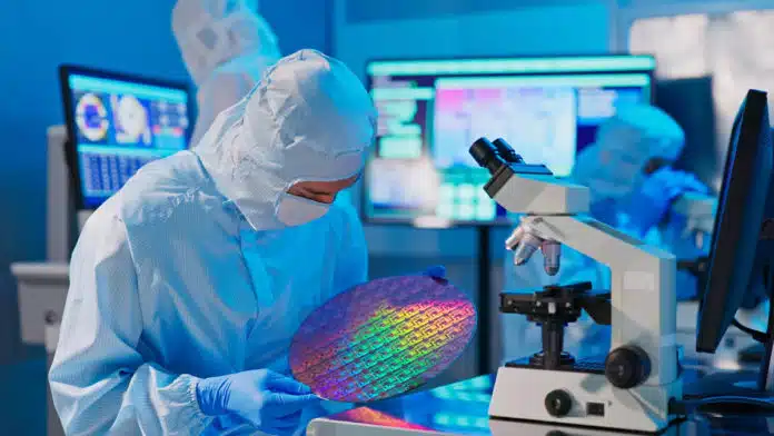 Intel Demonstrates Industry-First Advancements in Transistor and ...