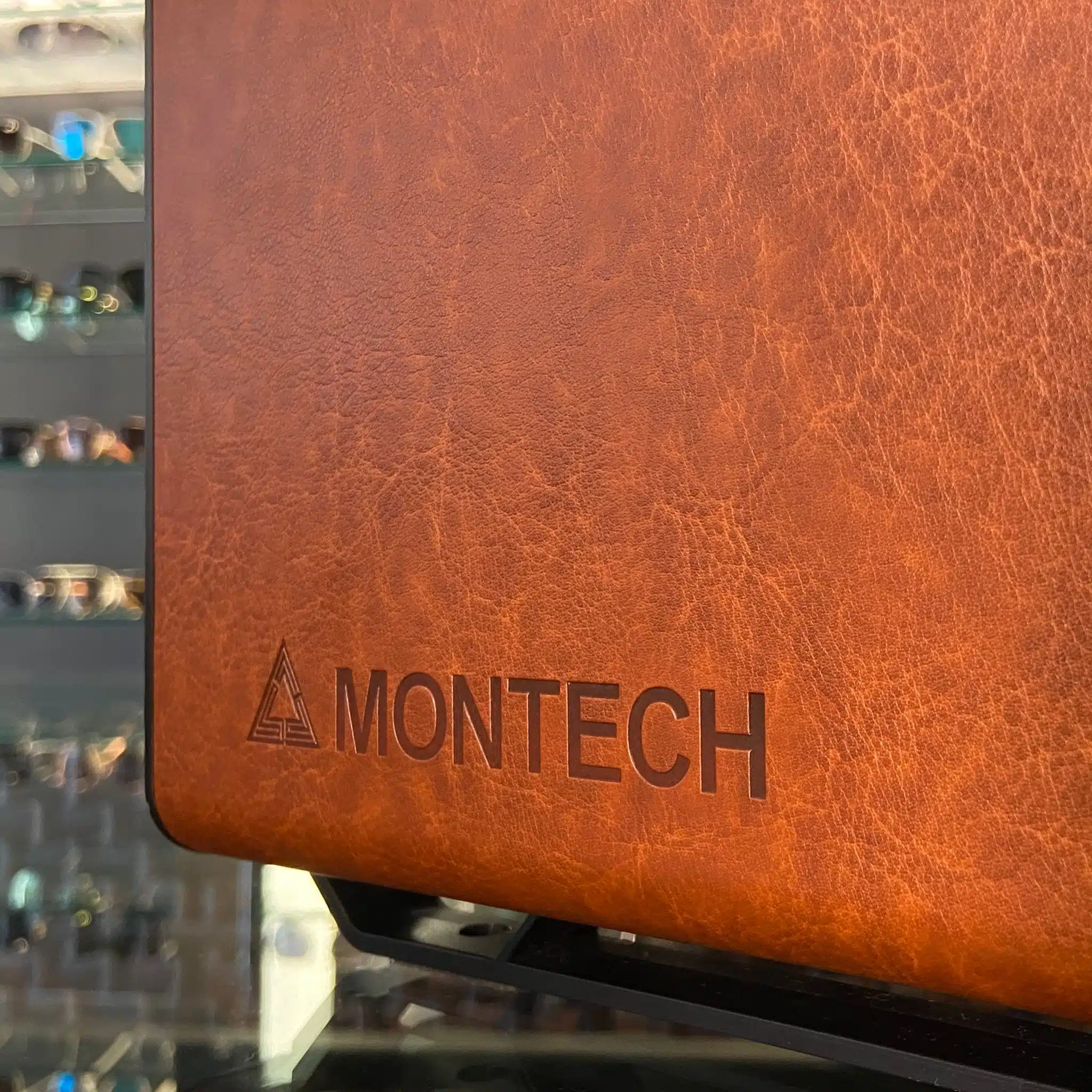 The Heritage PC Case Is a Chassis from MONTECH “Where Luxury Meets Practicality” with Its ...