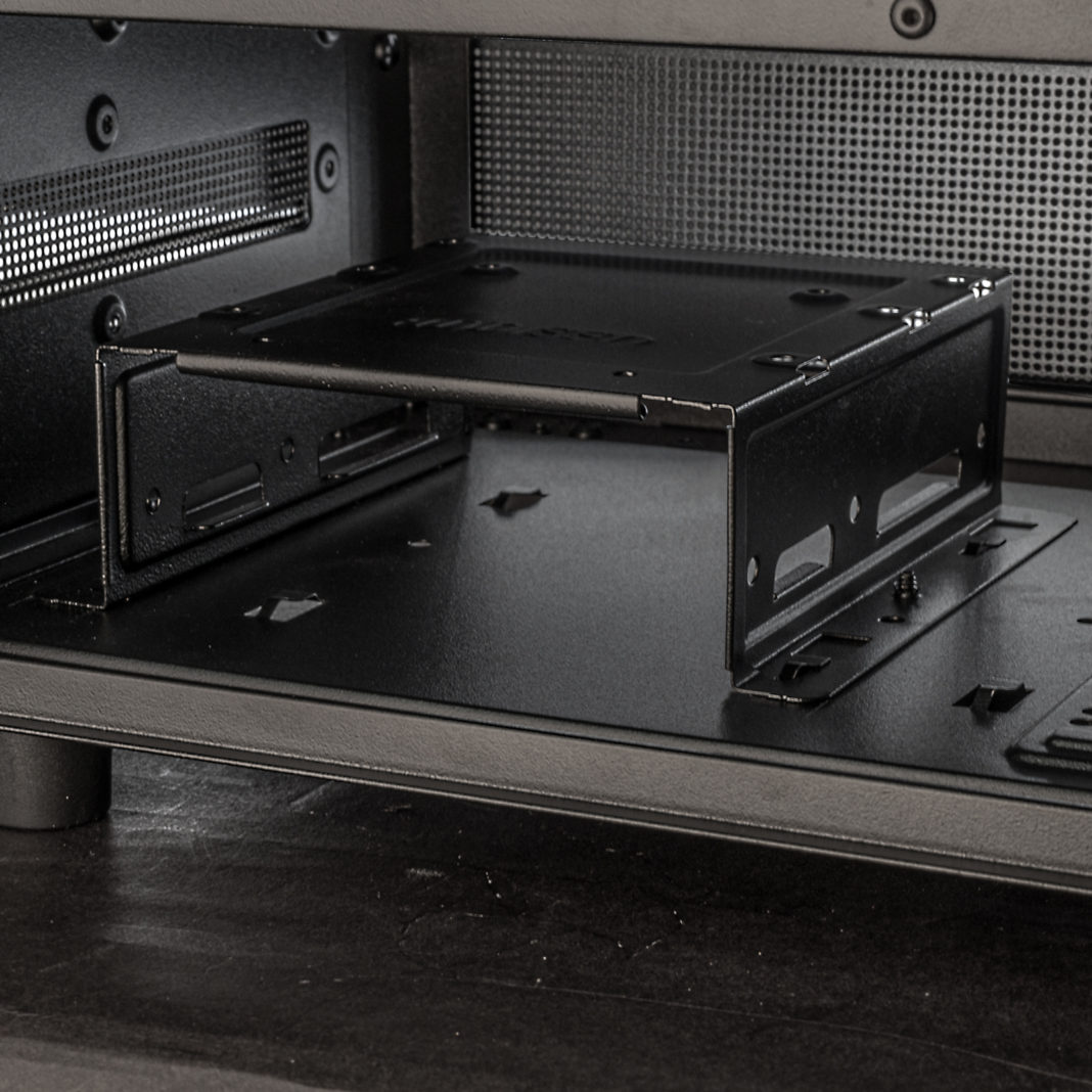 SilverStone Introduces the Lucid 04, an Aquarium-Inspired Micro-ATX ...